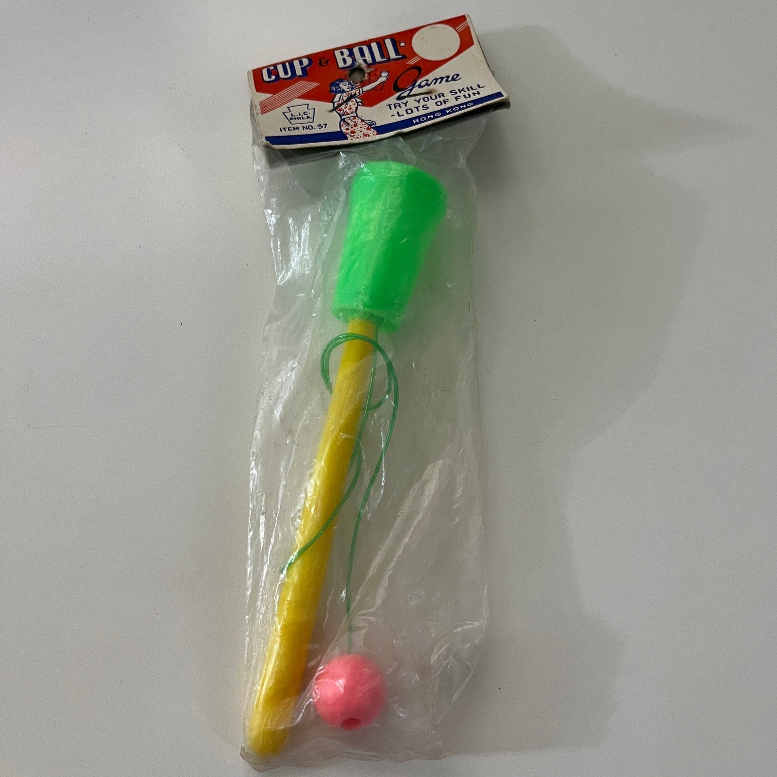 c1960 Toy Plastic Cup & Ball Game Dimestore Toy Hong Kong NOS In Packa ...
